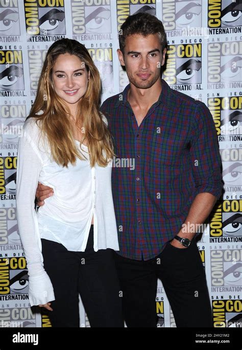 Shailene Woodley And Theo James During Comic Con 2013 Held At The San