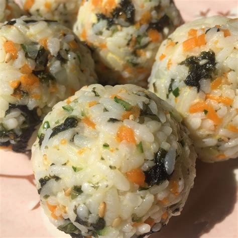 【早餐饭团的做法步骤图，早餐饭团怎么做好吃】lily爱奇遇下厨房