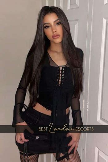 Arriva Elite London Escort Based In Central London