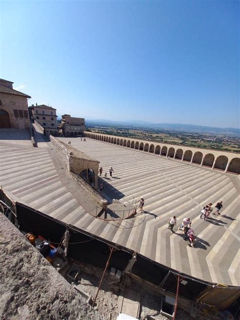 Assisi City Umbria Italy Holiday Editorial Image Image Of Assisiand