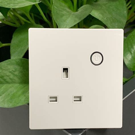 Good Price UK 1 Gang Smart Wifi Socket Suppliers Factory In China