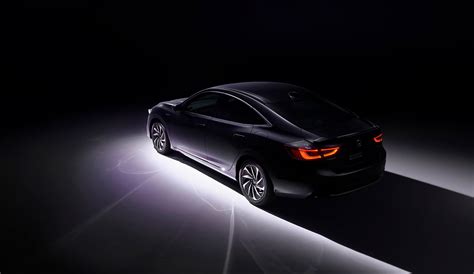 走高級路線的油電混合車， Honda Insight 第三代日規前導網站上線、1220發售 Carstuff 人車事