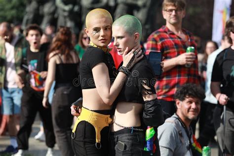 Pessoas Participam Do Evento Anual Lgbt Sofia Orgulde Em Apoio Aos