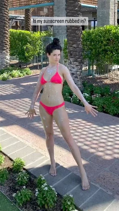 Ali Cobrin Rcelebsbikiniundies