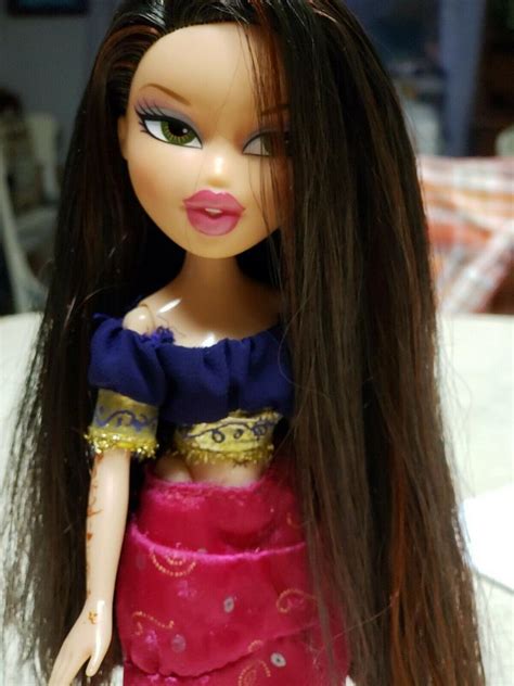 Bratz Katia Genie Magic Doll Some Original Clothes Henna Tattoos