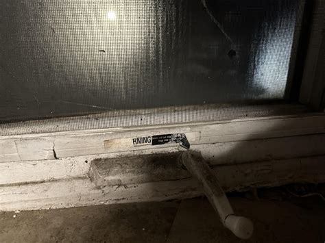 This Window Does Not Close All The Way The Handle Gets Stuck Please
