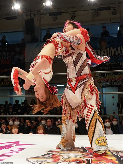 Ask Her Ref The Girls Of All Women Japanese Wrestling Company Show Off