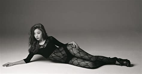 걸스데이 소진 전신 망사 레깅스 화보 파격