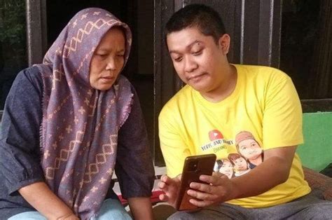 Yoeries Kecewa Sang Ayah Tak Pernah Datang Ke Pengajian Untuk Doakan