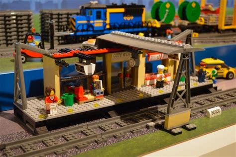 LEGO 60050