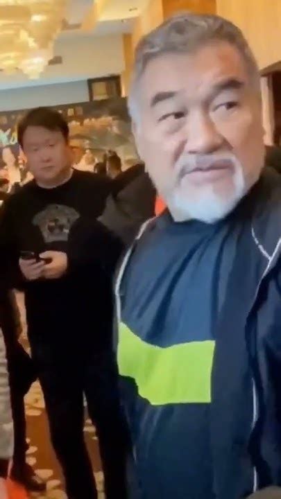 武状元梁家仁 巅峰时周星驰为他做配角，过气后星爷带他翻红，从事影视五十多年，演的了大侠，也演的了小人物，你们还会支持老艺人 Youtube