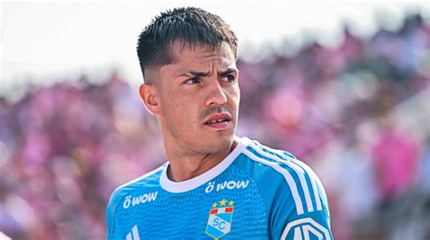 Santiago González el primero en llegar a 10 asistencias en las ligas