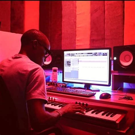 Producer Richie B Richie B • Threads Say More
