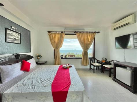 Nh Ng Nh Ngh B Nh D N G N Bi N Nha Trang