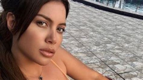 Wanda Nara Sends Instagram Wild With Another Busty Bikini Post From