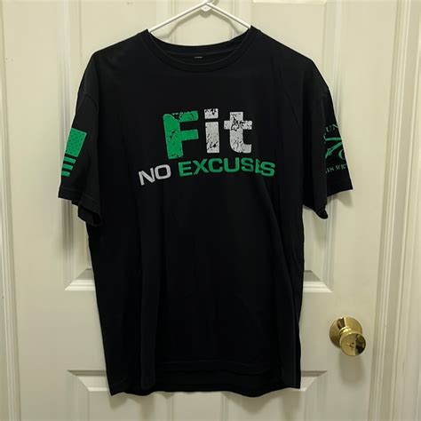 Tshirt Grunt Style Black With Green Logos Gem