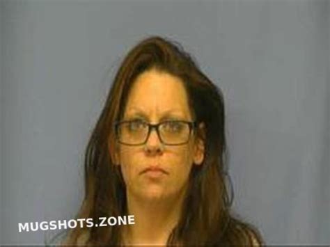 Kari Kenward 06152022 Saline County Mugshots Zone