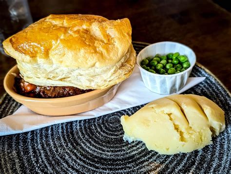 What To Eat In Ireland Must Try Irish Dishes Drinks And Snacks