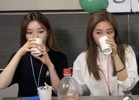 Hyewon Lq Park Chaewon Gowon Son Hyeju Olivia Hye Loona Olivia Hye Olivia Perfect Place