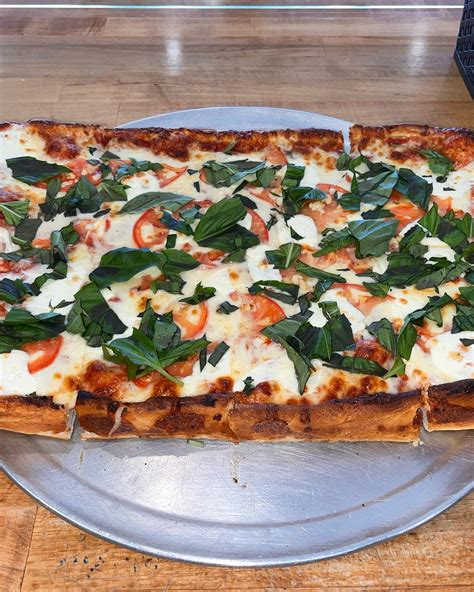 Chilly Days Call For Tomato Basil Gigis Pizza Co