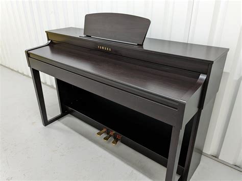 Yamaha Clavinova CLP-430 Digital Piano in dark rosewood stock no 22418 ...