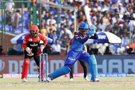 Cricbuzz Live Match Delhi V Bangalore Mid Innings Show Cricbuzz Com