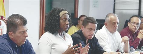 Ministra ratifica que SÍ habrá Juegos El Diario