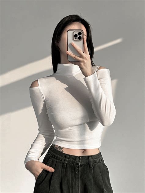 기모안감🤍 소프트 어깨 트임 폴라 긴팔 티셔츠 3color