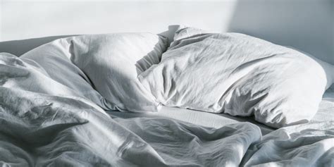 Ways To Be Intimate With Your Partner If Penetrative Sex Is Too Painful