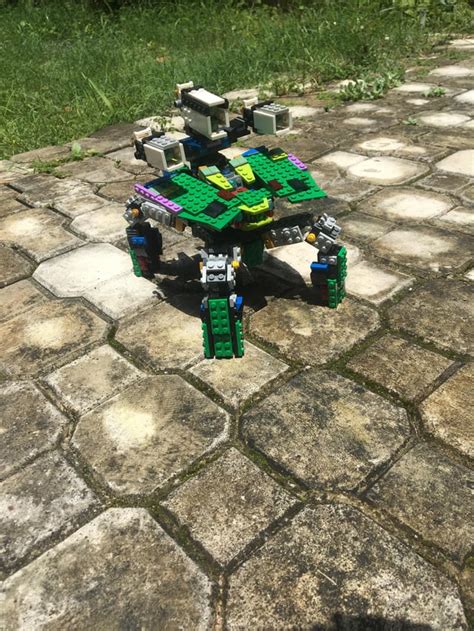 Imugi R Legowarrobots