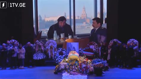 ბუბა კიკაბიძის “ჩიტო გვრიტო“ და ცრემლების ზღვა ლეგენდარული მსახიობი ბოლო გზაზე ტაშით გააცილეს