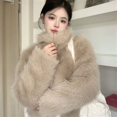 마쉬옐로우 겨울신상재킷데이트룩 하이넥 카라 크롭 부드러운 모피 코트 재킷 캠퍼스룩 여행룩 소풍룩 오피스룩