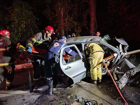 Motorista Morre E Criança Fica Ferida Em Acidente Entre Carros Na Br