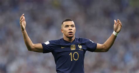 Kylian Mbappé Recordó A Emiliano Sala Al Recordar Un Año Más De Su