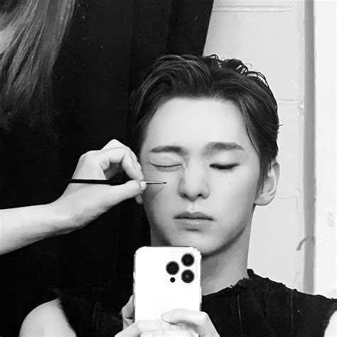 배너 마이너 갤러리 Vannergallery Twitter