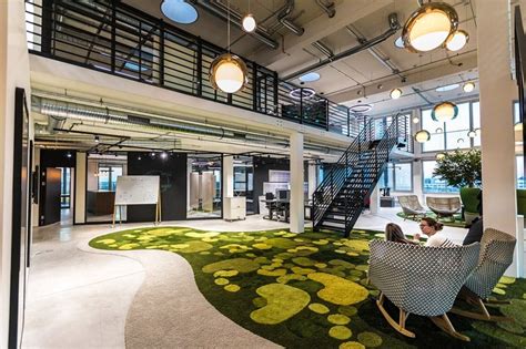 Allianz Global Digital Factory Winner Architecture Riset