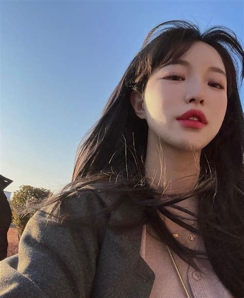 Ulzzang Korean Girls