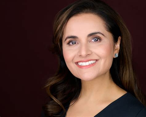 Nina Pomeroy Headshot Brand Photographer On Linkedin Meet The