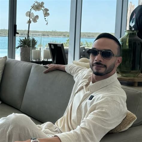 Yehia Moustafa Yehiamofficial • Instagram Photos And Videos