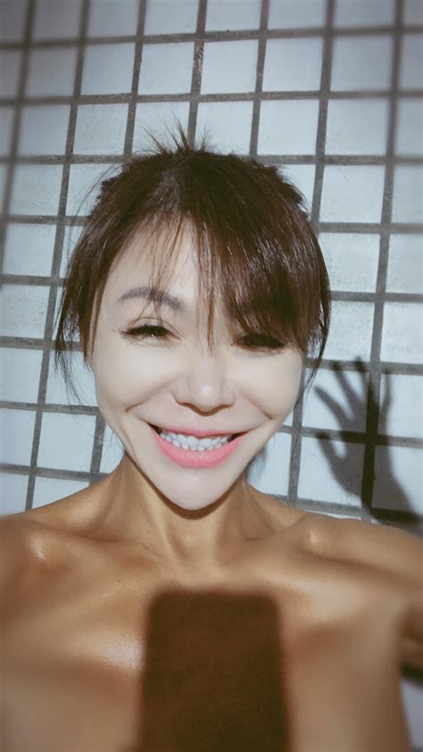 Linda Lin 我依舊相信人性本善😍 很多人會對人性失望 是因為他覺得他付出那麼多 別人的回報卻那麼少