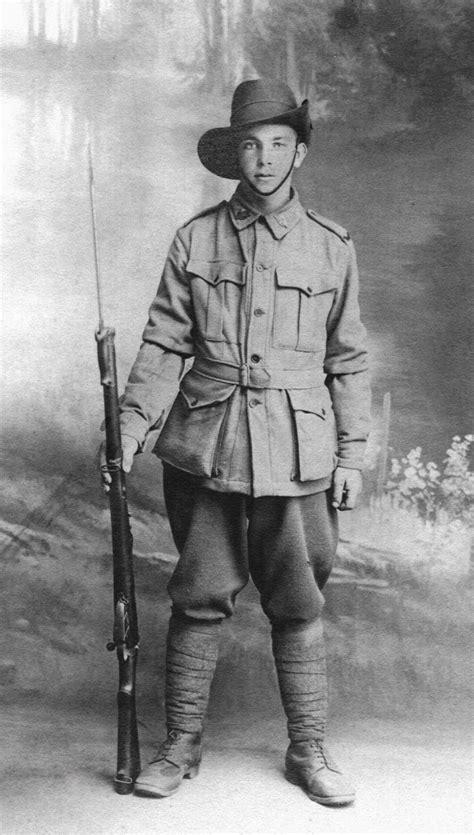 33rd No3295 Private Percy Drayton Was An 18 Year Old Timber Carter