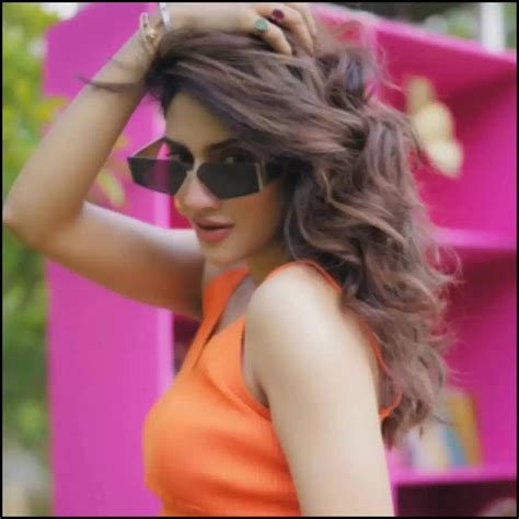 Photos Tmc Mp Nusrat Jahans Glamorous Pose Blew The Senses Of The