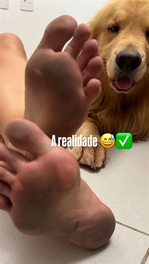 Vivi Winklers Feet
