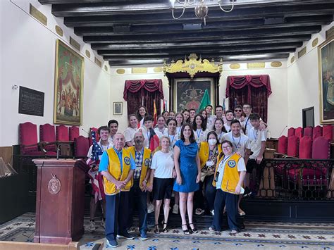 El Club De Leones Acerca A Jóvenes De 13 Países De Todo El Mundo A