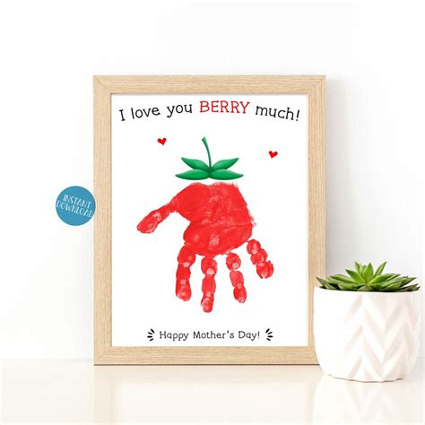 Mothers Day Handprint Art Project I Love You Berry Much Diy Mothers