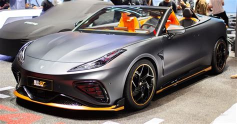 Neta Gt Speedster เวอร์ชั่นเปิดหลังคาขุมพลังไฟฟ้าล้วน ขับเคลื่อน 4 ล้อ 462 แรงม้า วิ่งได้ไกลสุด