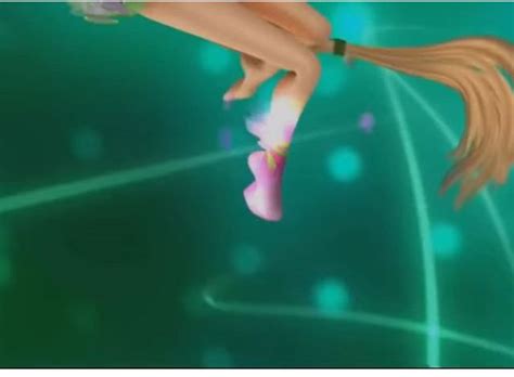 Pin By Cecillie Bak Larsen On Winx Club Transformations Winx Club