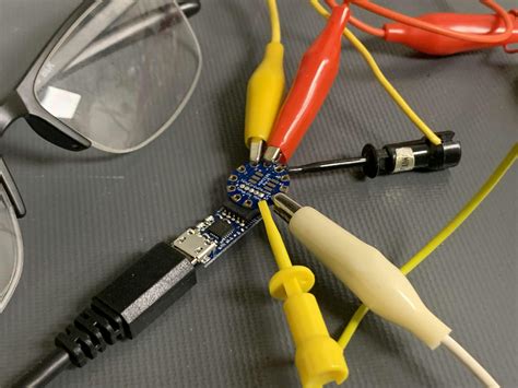 Tinylily Mini Basic Kit Tinylily E Textiles Tinycircuits