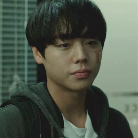 Chat With Si Eun Enjoy Free Ai Character Roleplay Flowgpt Si Eun Rp