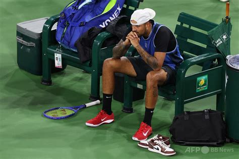 負傷のキリオス、1回戦で途中棄権 Bnpパリバop 写真3枚 国際ニュース：afpbb News